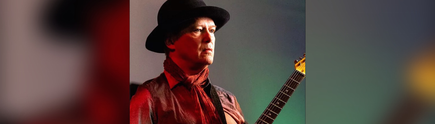 Musician Richard Lloyd